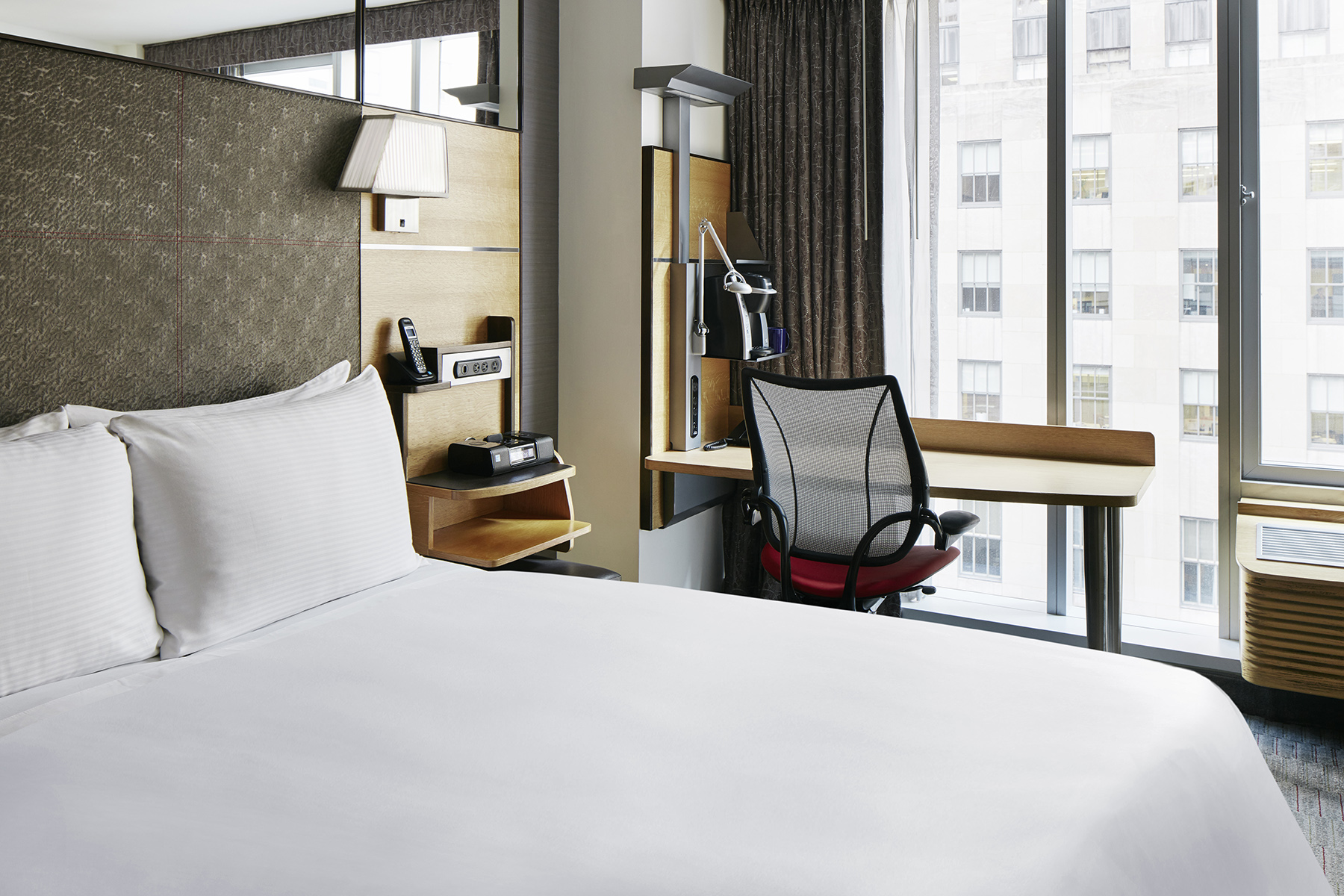 Premier Room - New York City | The Jewel Hotel. Book Direct