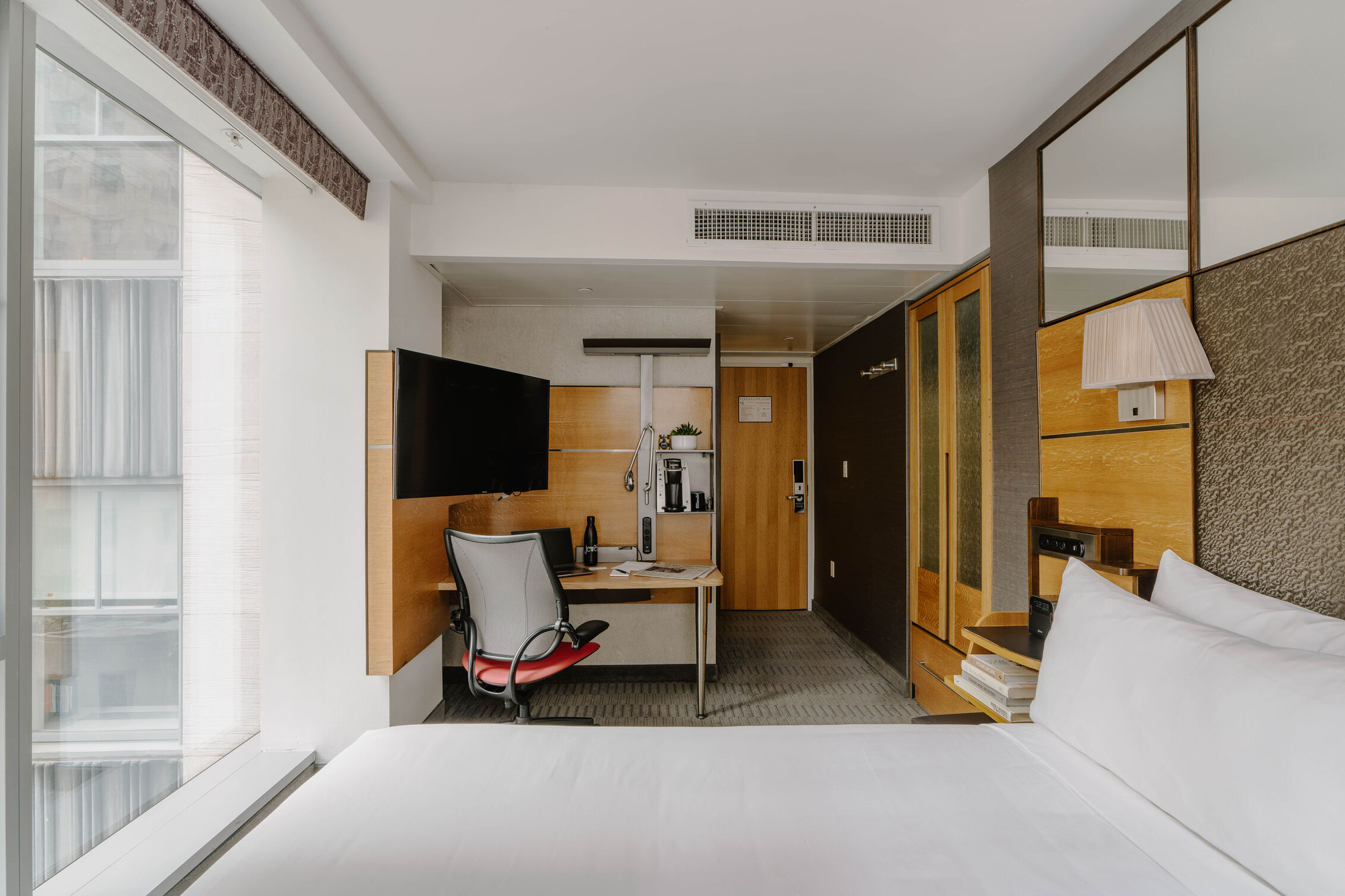 Boutique Hotel in Midtown Manhattan, New York | The Jewel NYC