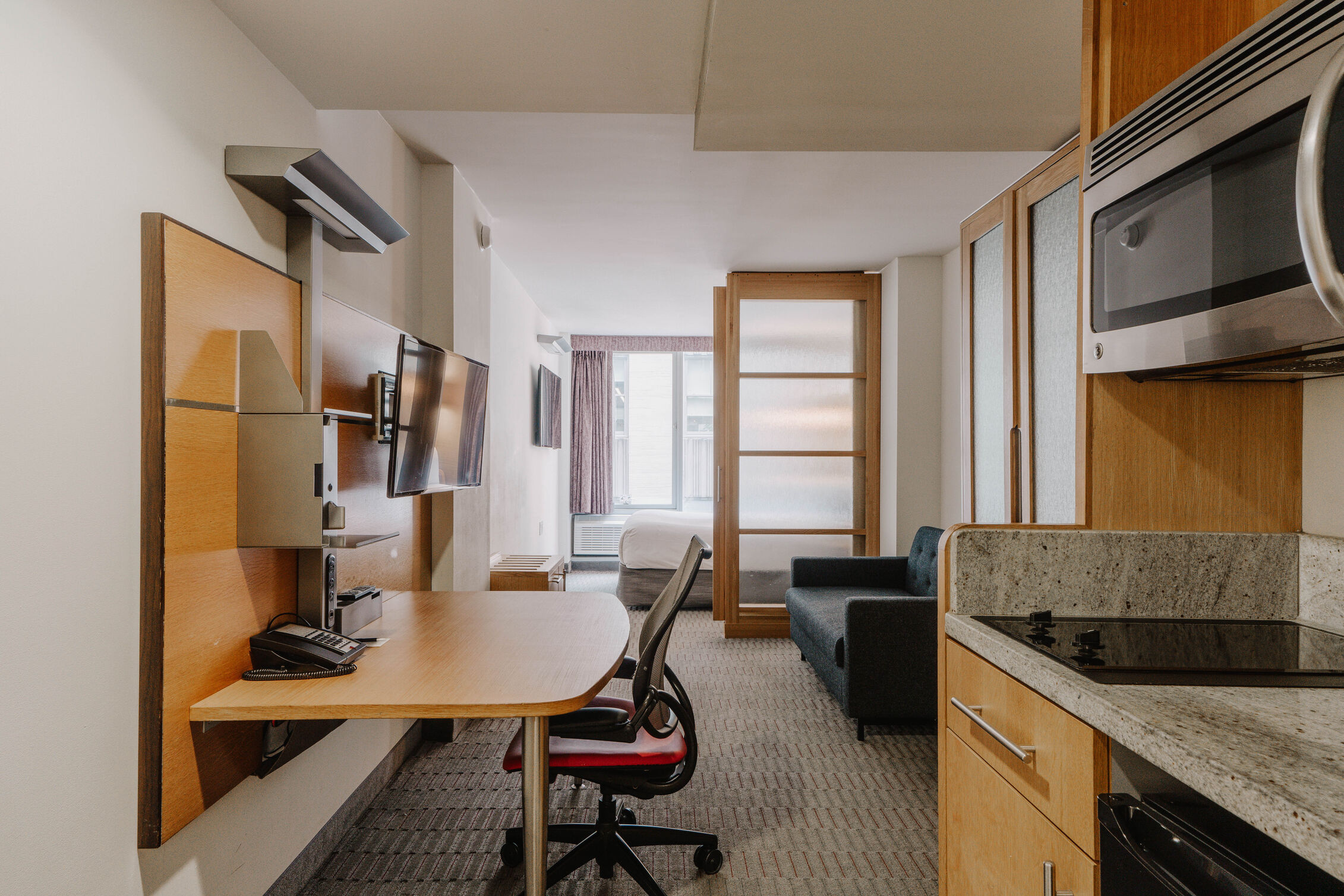 Rooms & Suites - New York City | The Jewel Hotel